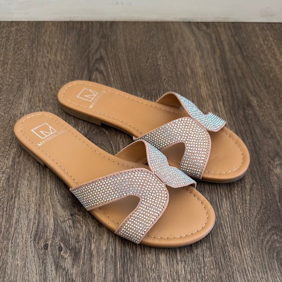 Material Girl | Shoes | Material Girl Tan And Silver Sparkly Sandals ...